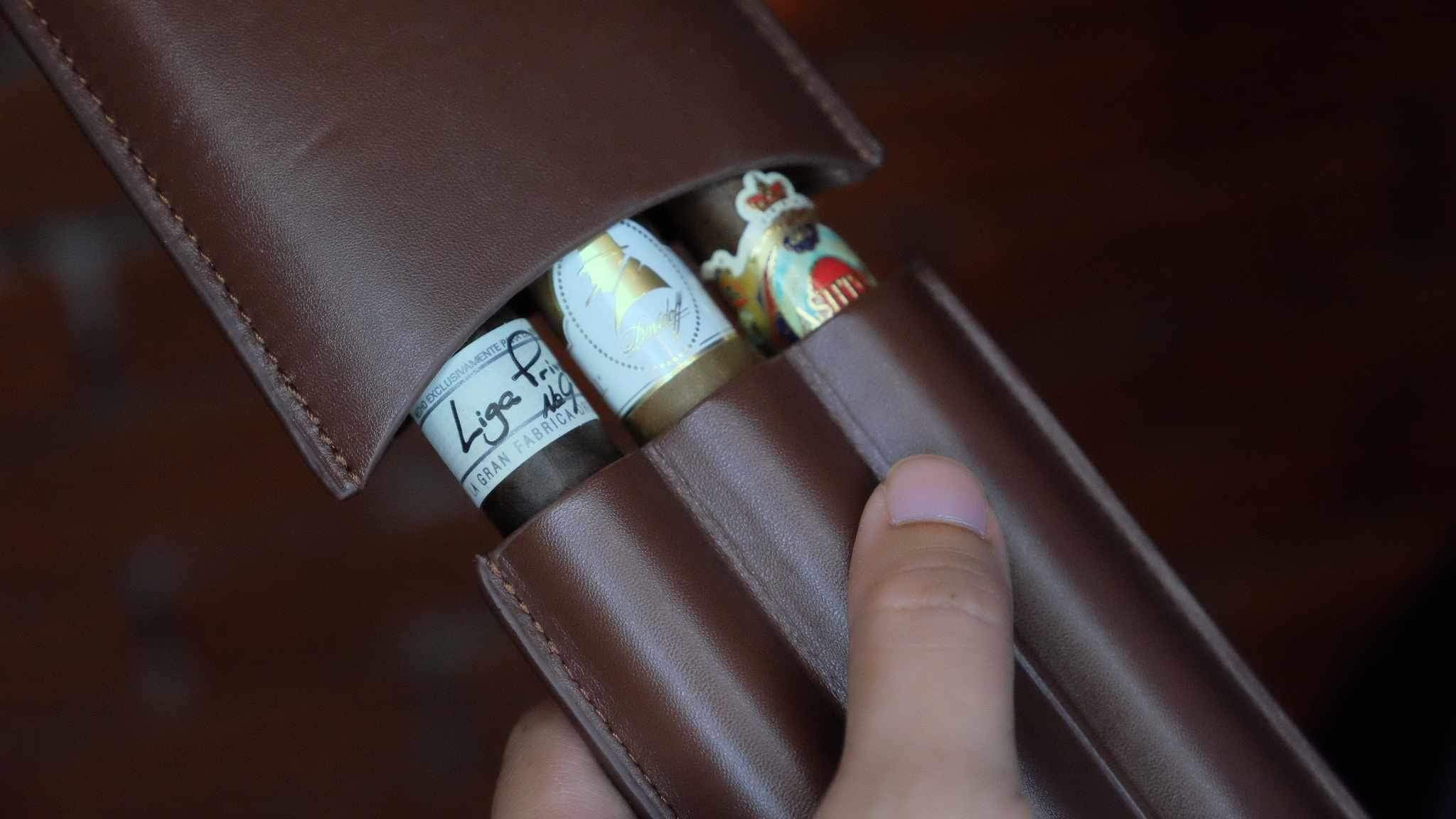 LEATHER CIGAR SLEEVE – Cigars.PH